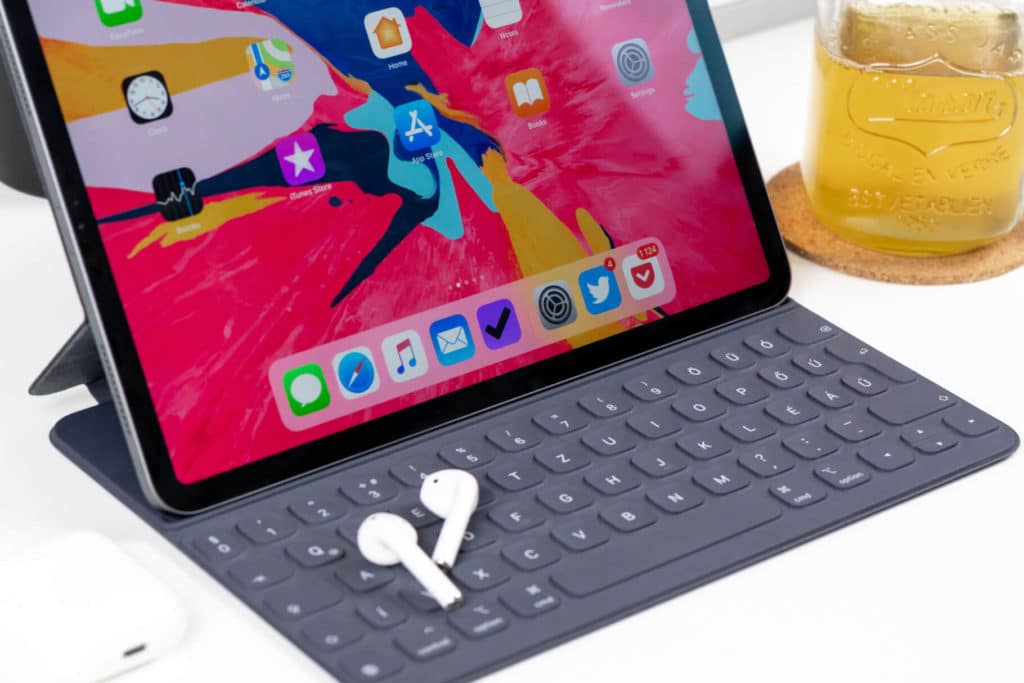 25 Best iPad Pro Accessories for Artists