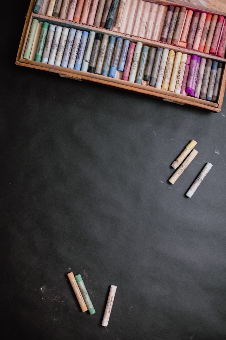 Drawing Vs Painting: 9 Differences You Must Know Drawing Vs Painting: 9 Differences You Must Know